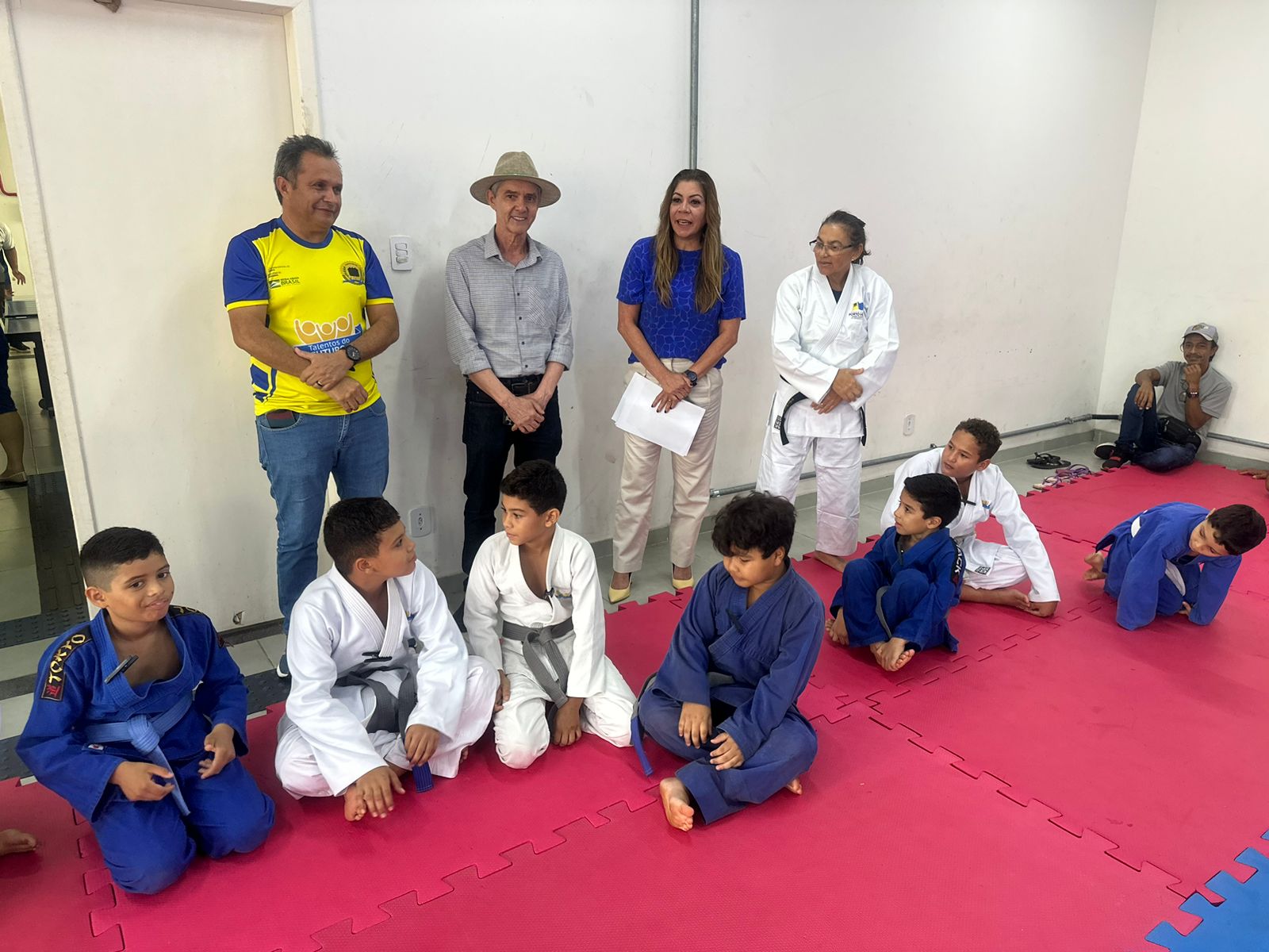 Senador Jaime Bagattoli visita complexo da Vila Olímpica Chiquilito Erse em Porto Velho - Geral ...